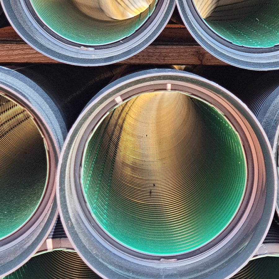 Drenážní potrubí AQUADRAIN - DN200, SN8, 6m :: INŽENÝRSKÉ SÍTĚ